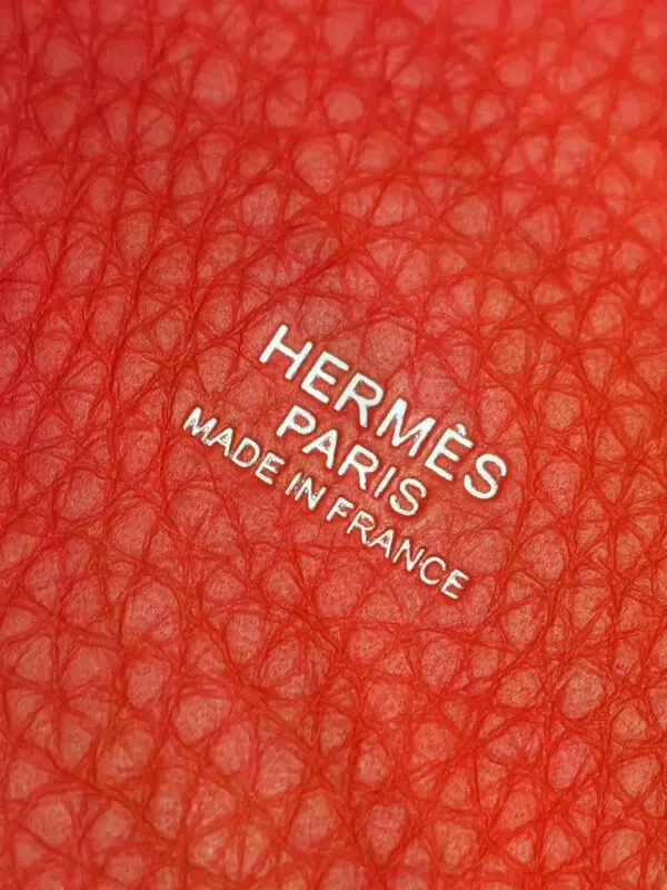 Hermès 2017 Clemence Picotin Lock 18 Handbag - Red