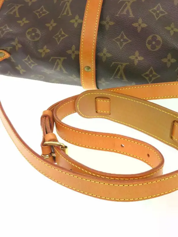 LOUIS VUITTON 1994 Monogram Saumur 30 Crossbody Bag
