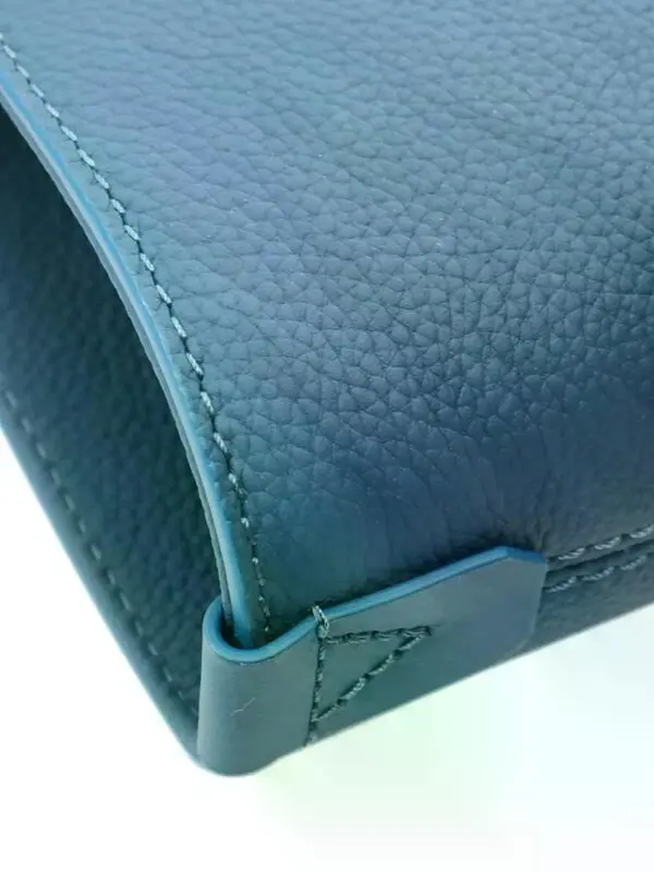LOUIS VUITTON 2021-2026 Aerogram Fastline Tote Bag - Blue