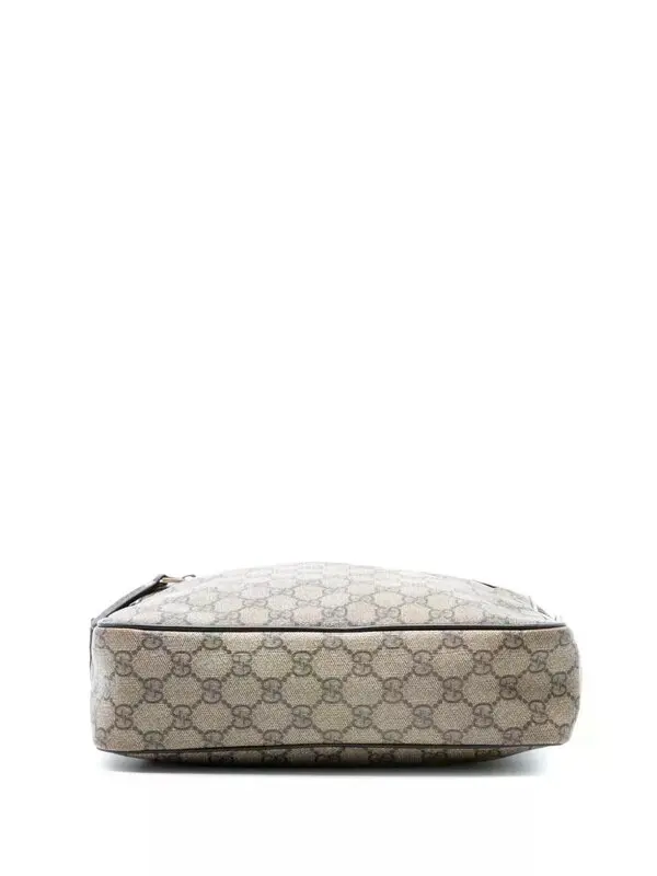 Gucci Gg Supreme Crossbody Bag - Neutrals