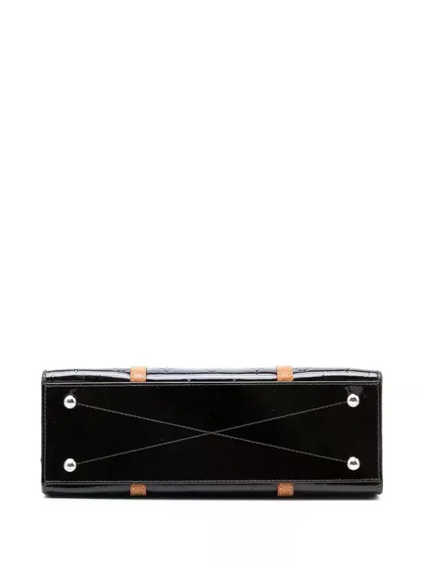 LOUIS VUITTON 2018 Monogram Vernis Neo Triangle Satchel
