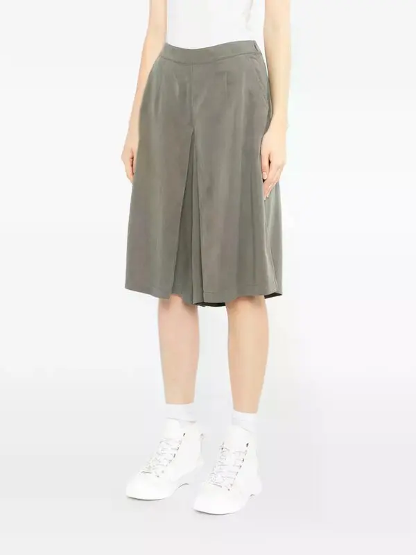 AGNES B. Pleated Wide Leg Shorts - Grey