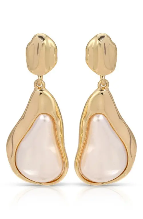 Ettika Hidden Stone Molten Drop Earrings - Pearl
