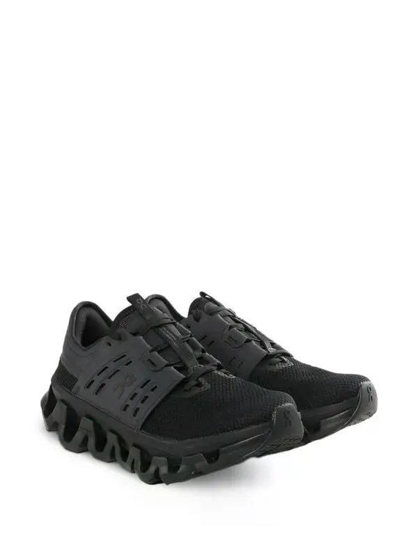 On Cloudswift Amp Sneakers
