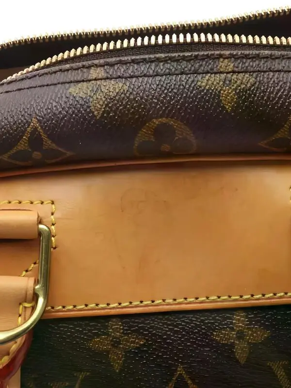 LOUIS VUITTON 2000s Deauville Monogram Duffle Bag
