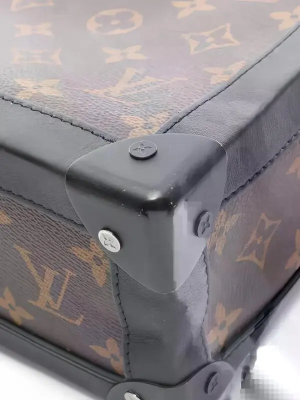LOUIS VUITTON 2019 Soft Trunk Monogram Canvas - Brown