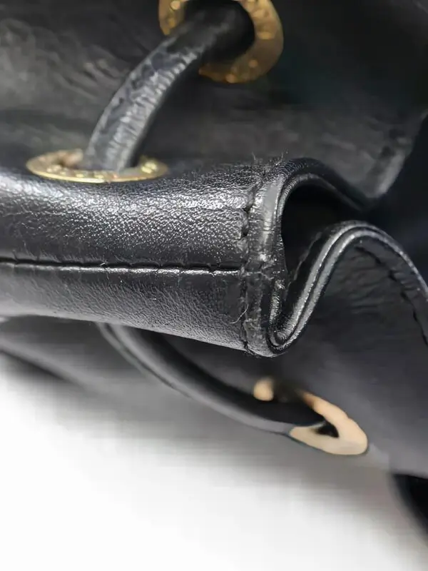 Gucci 2000s Bamboo-handle Leather Backpack - Black