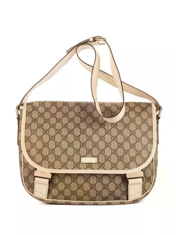 Gucci Gg Supreme Shoulder Bag