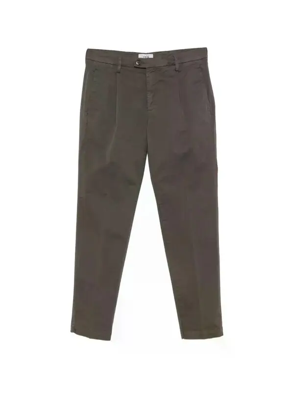 VELA SHOP Pleated Chinos