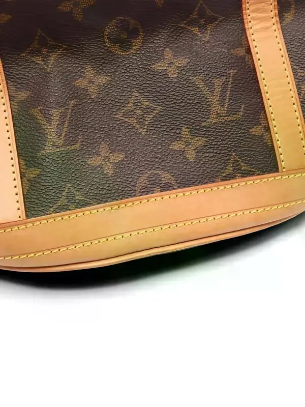 LOUIS VUITTON Monogram Canvas Bucket Gm Shoulder Bag