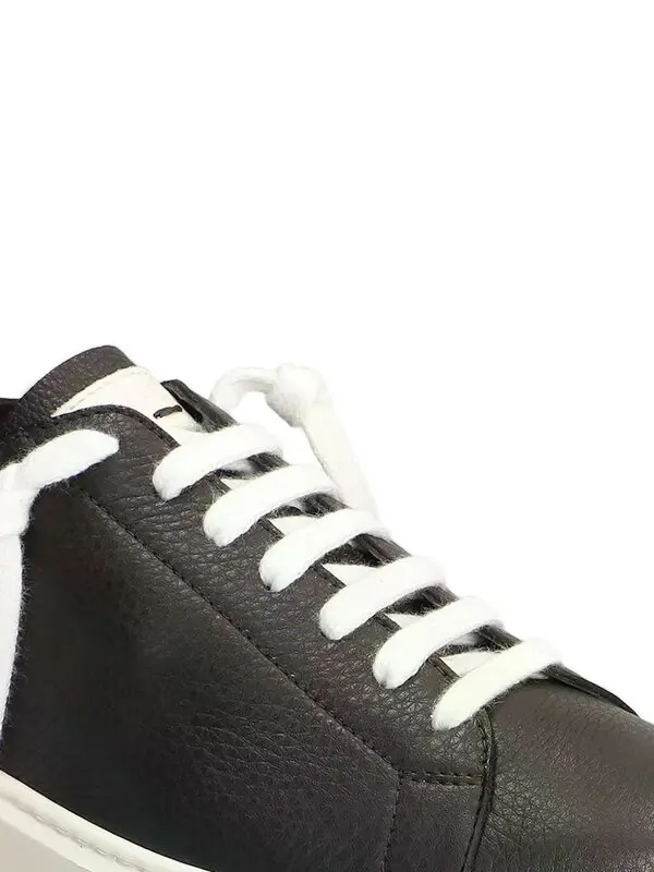DOUCAL'S Pebbled Leather Sneakers - Brown
