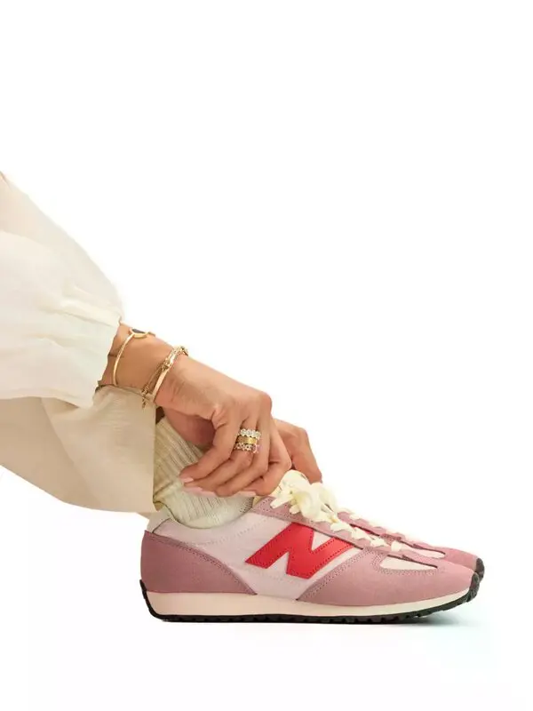 NEW BALANCE 471 Suede-panelled Sneakers - Pink
