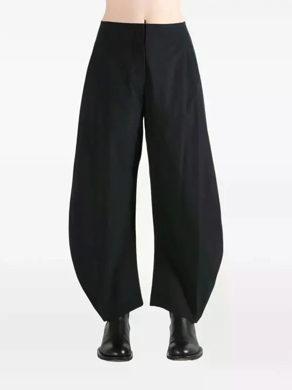 AMOMENTO Curved-leg Trousers