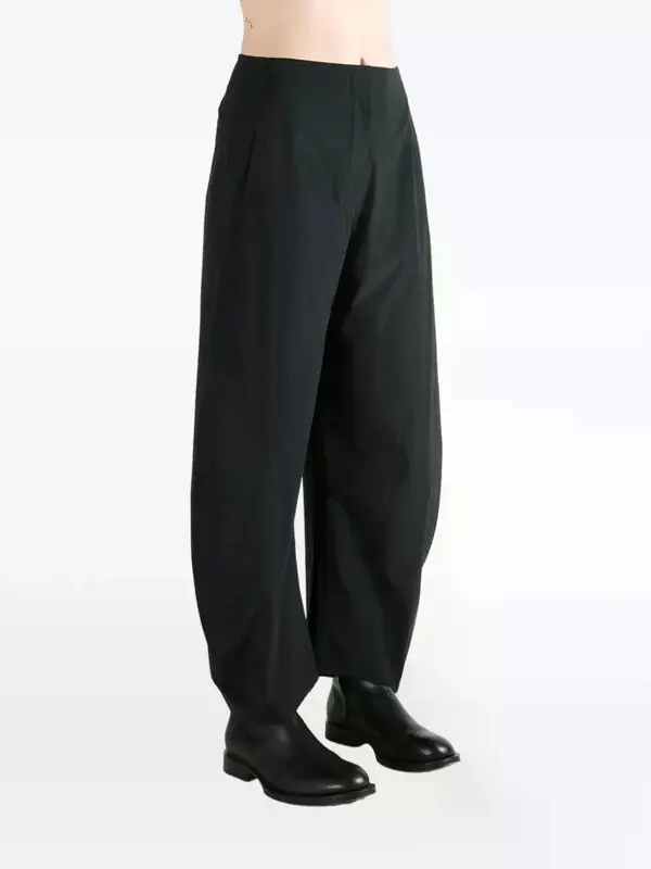 AMOMENTO Curved-leg Trousers