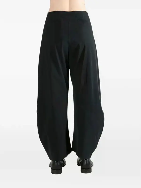 AMOMENTO Curved-leg Trousers
