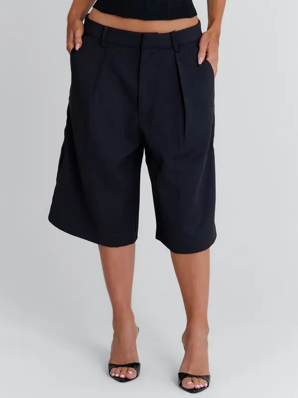 OUTCAST Noate Tailored Shorts - Black