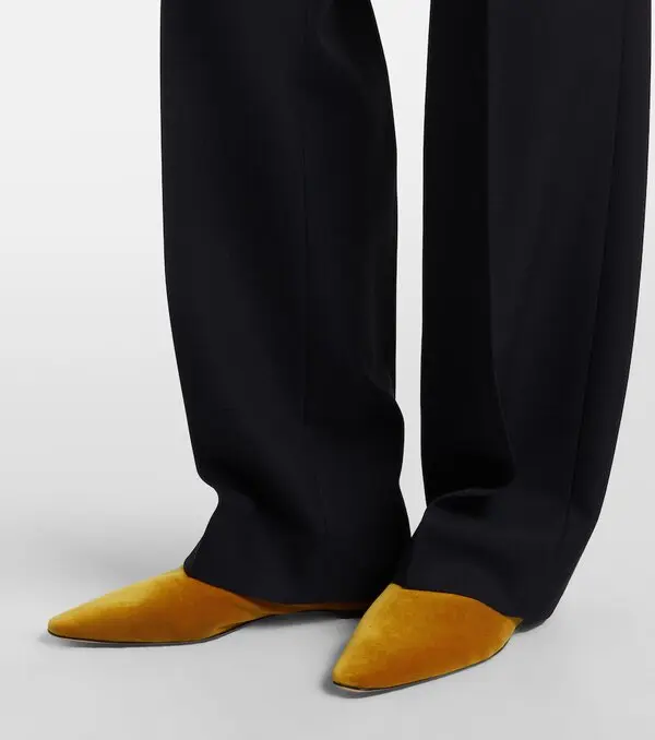 TOTEME Velvet Slip-on Loafers - Yellow