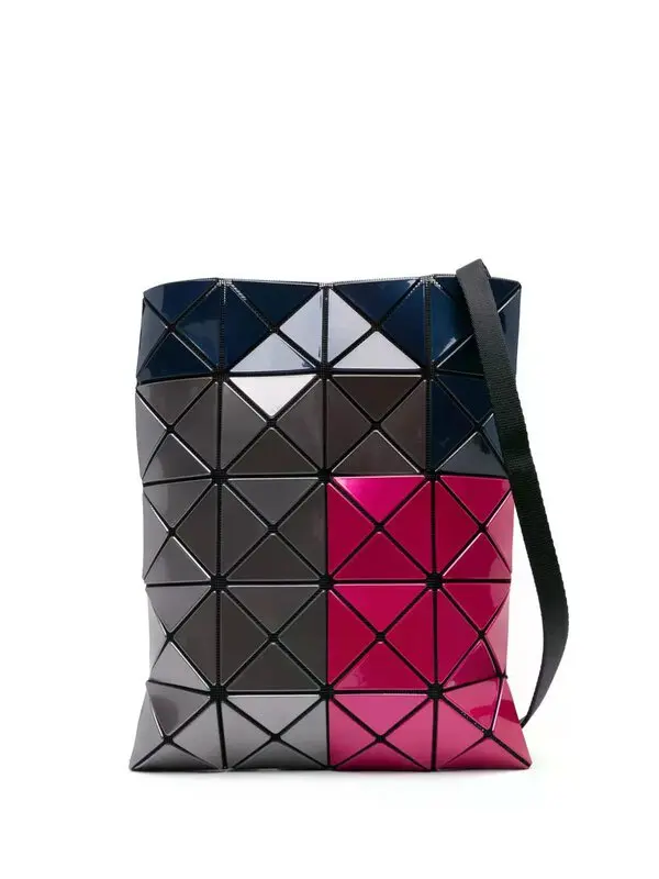 Issey Miyake Tres Crossbody Bag - Pink