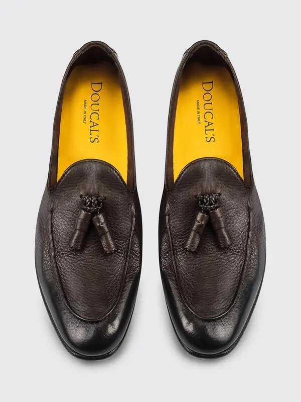 DOUCAL'S Hammered Leather Loafer With Tassels - Dark