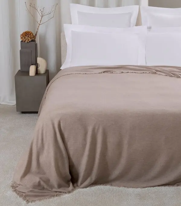 Frette Wool-blend Lightness Blanket - Beige