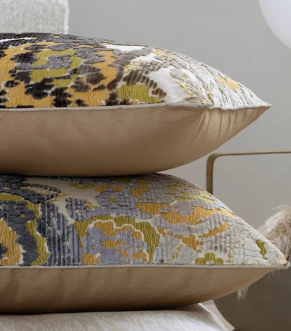Frette Collector Decorative Cushion - Yellow