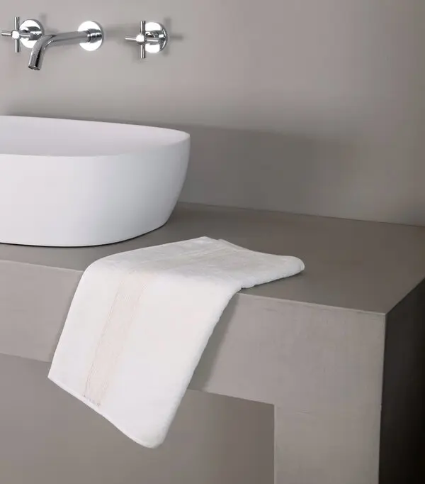 Frette Balance Lace Guest Towel - Ivory