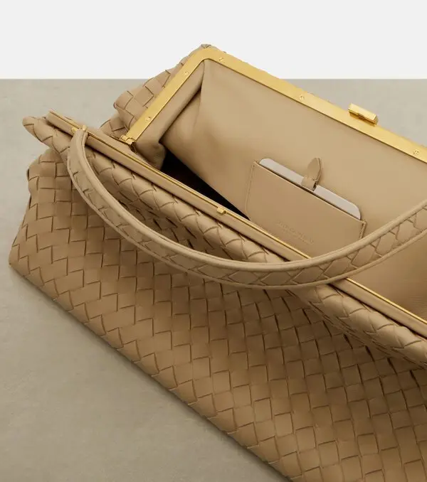 Bottega Veneta 1998 Intrecciato Leather Shoulder Bag - Beige