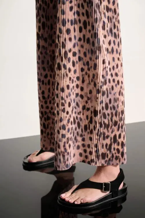 Joseph Ribkoff Pleated Animal Print Wide Leg Pants