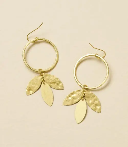 MATR BOOMIE Aamani Vine Hoop Earrings