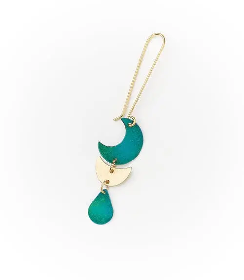 MATR BOOMIE Rajani Moon Phase Drop Earrings