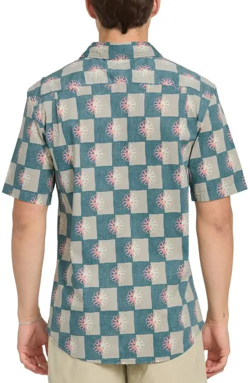 Quiksilver Sundial Classic Short Sleeve Stretch Cotton Button-up Shirt