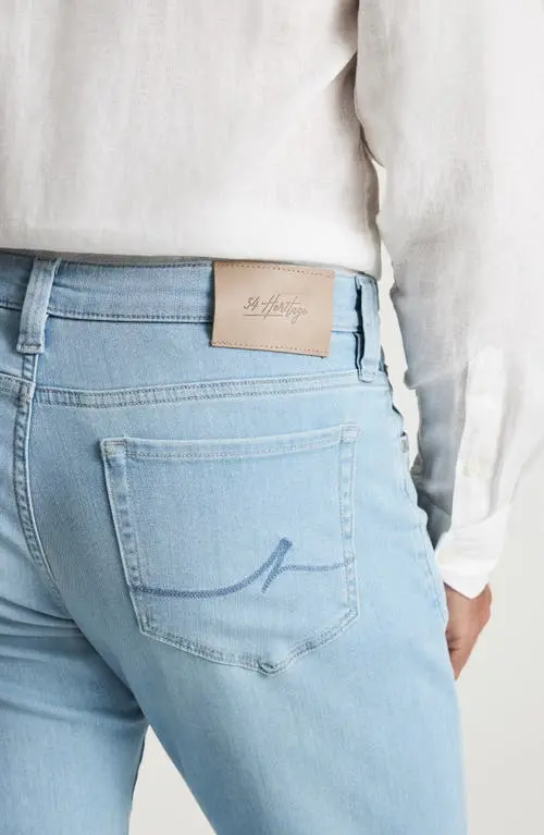 34 Heritage Courage Straight Leg Jeans - Bleached Urban