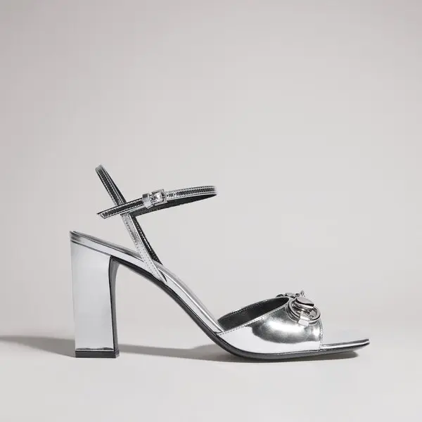 Gucci Signora Leather Sandals - Silver