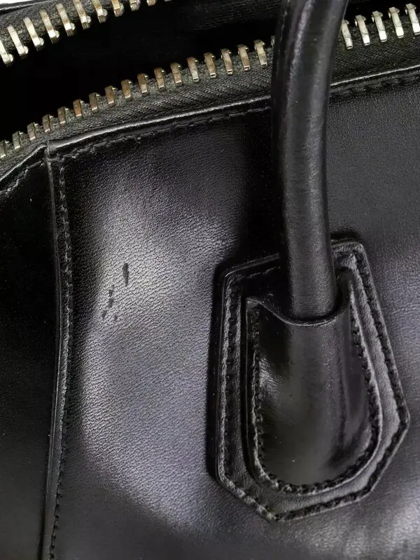 Givenchy Antigona Small Satchel Glazed Leather - Black