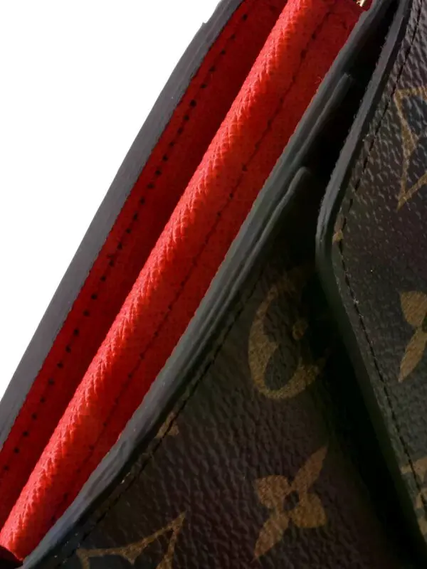 LOUIS VUITTON Sarah Wallet Nm Monogram Canvas Small Wallets - Brown