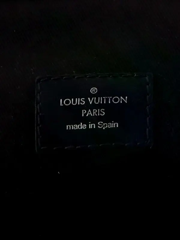 LOUIS VUITTON Avenue Sling Bag Damier Graphite - Black