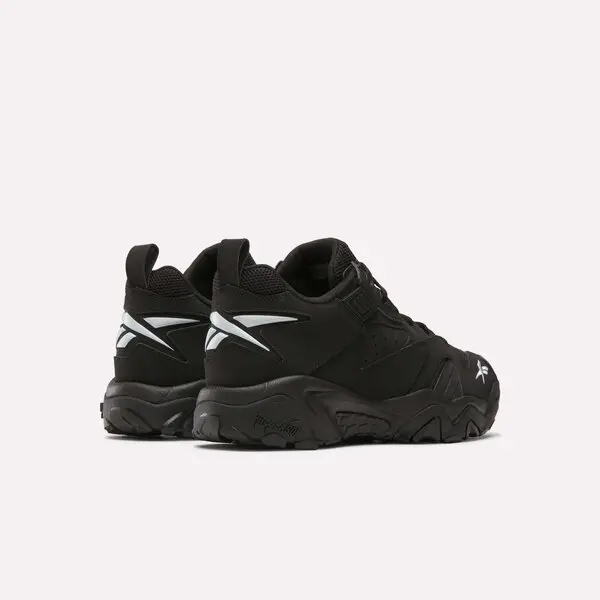 REEBOK Brutus Low Sneakers