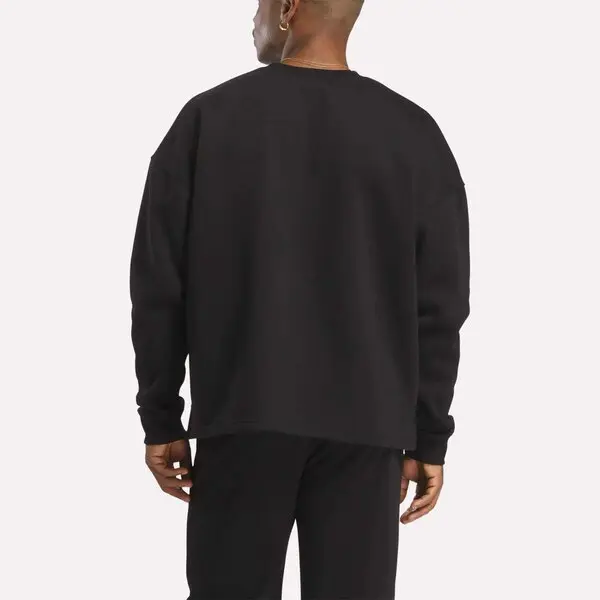 REEBOK Essentials Crewneck Sweatshirt - Black