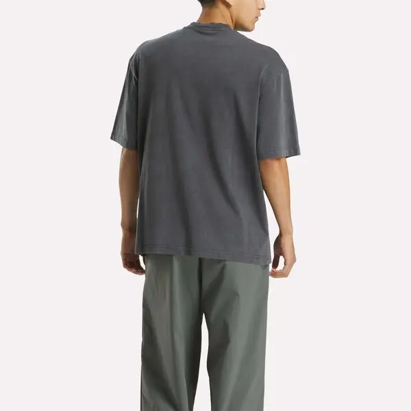 REEBOK X Market Graphic T-shirt