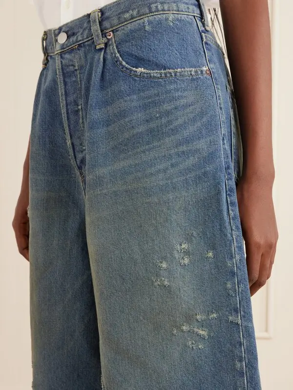 SSSTEIN Distressed Knee-length Denim Shorts