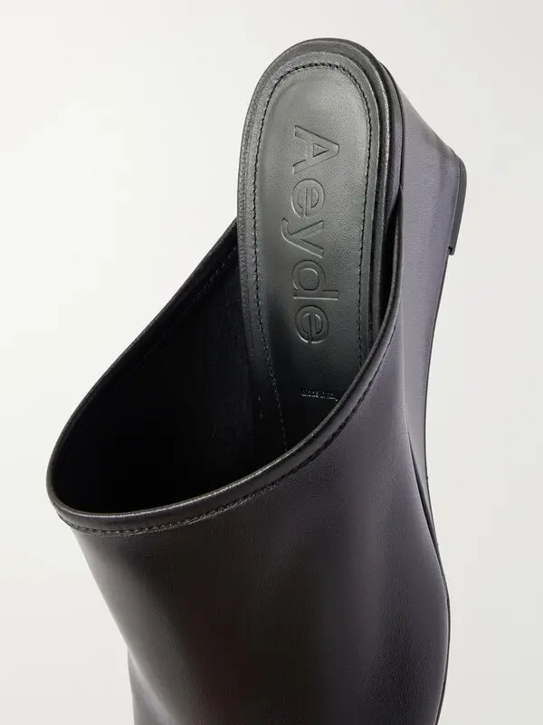 AeydĒ Suzanne Leather Wedge Sandals