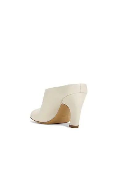Le Monde Beryl Mica Mule With Sculptural Heel - Ecru