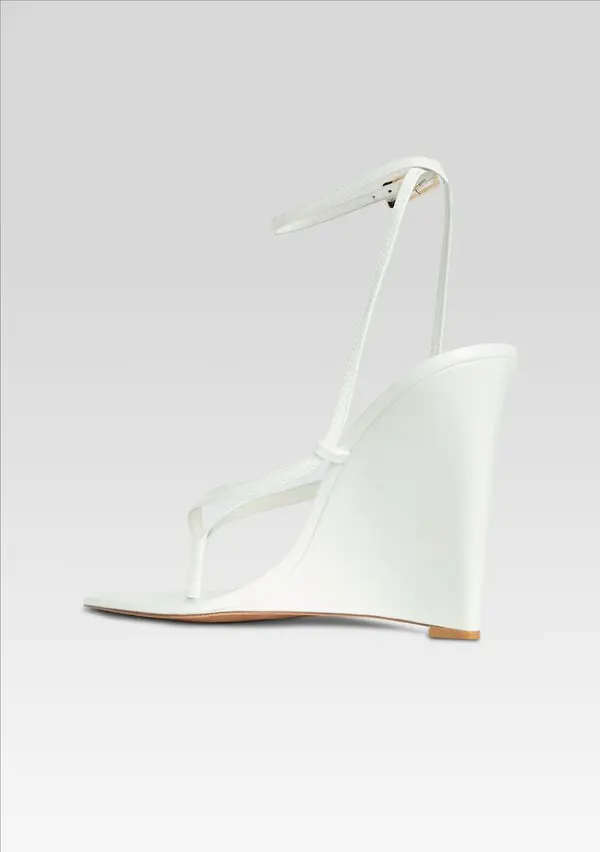 Retrofete Namby Wedge - White