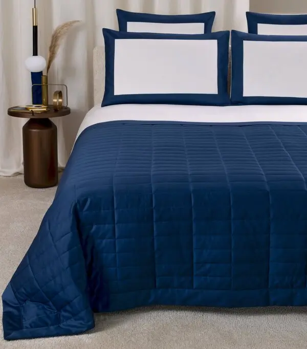 Frette Rectangular Light Bold Quilt - Blue