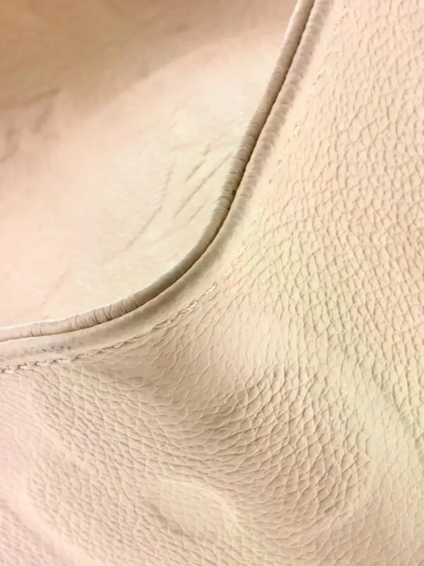 LOUIS VUITTON Onthego Monogram Empreinte Giant Mm Tote Bag - Neutrals