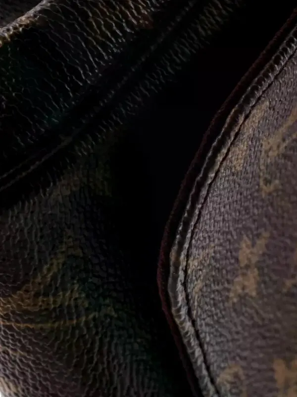 LOUIS VUITTON Favorite Handbag Monogram Canvas Pm - Brown