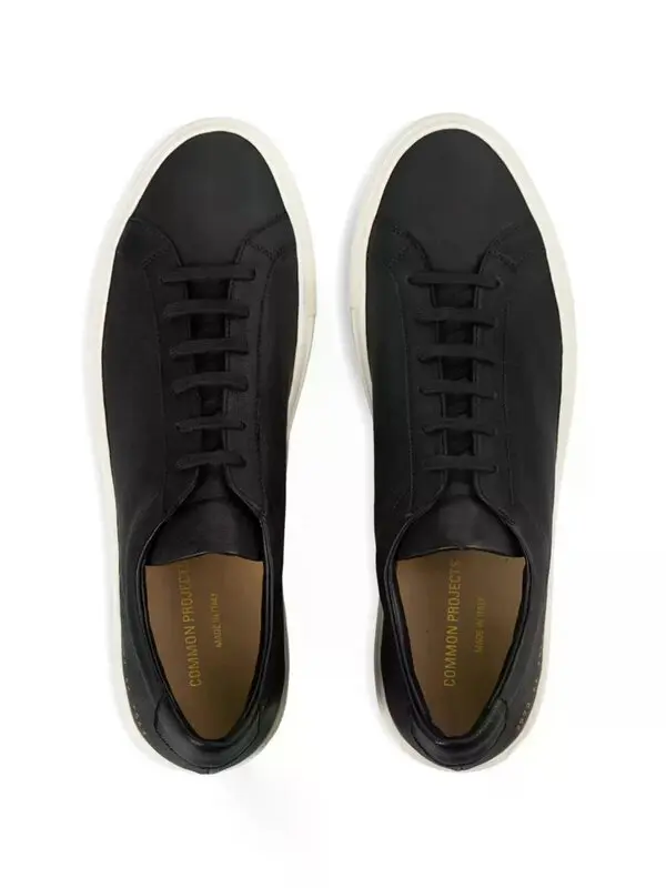 COMMON PROJECTS Lace-up Sneakers