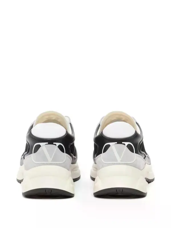 Valentino Garavani Ready Go Runner Vlogo Signature Sneakers - Black