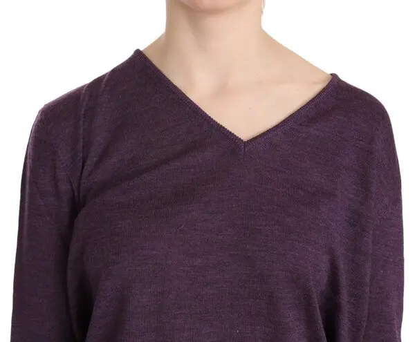 Byblos V-neck Long Sleeve Pullover Top