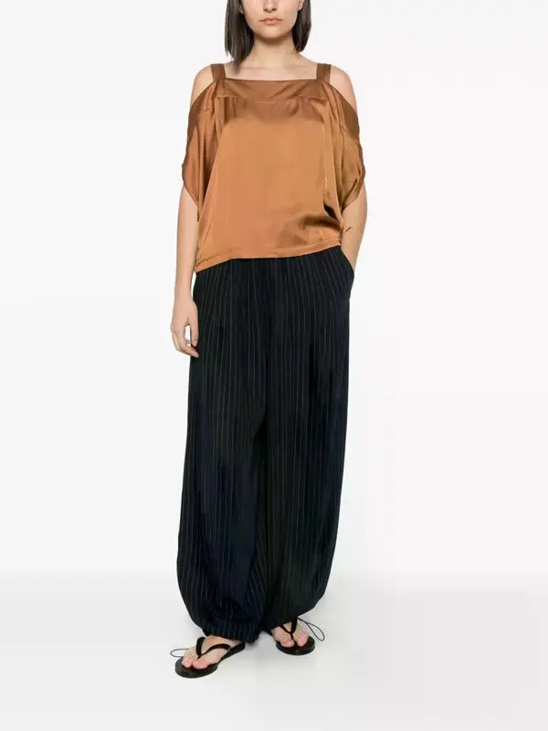 COLLECTION PRIVEE? Satik Cold-shoulder Top